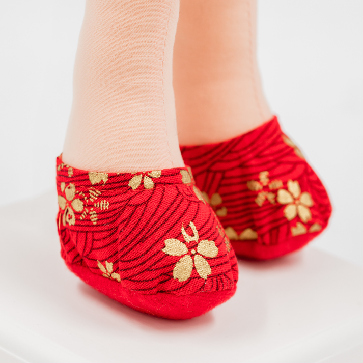 Chinese Doll Mei – 18" Plush Qipao Cultural Toy – Joeydolls